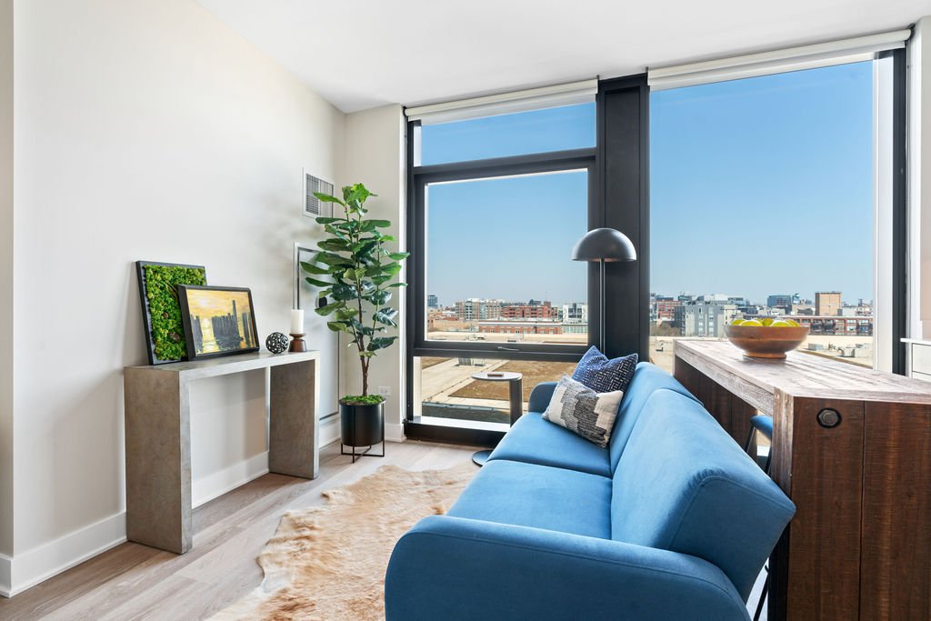 Avra West Loop Apartments For Rent - Chicago | Domu